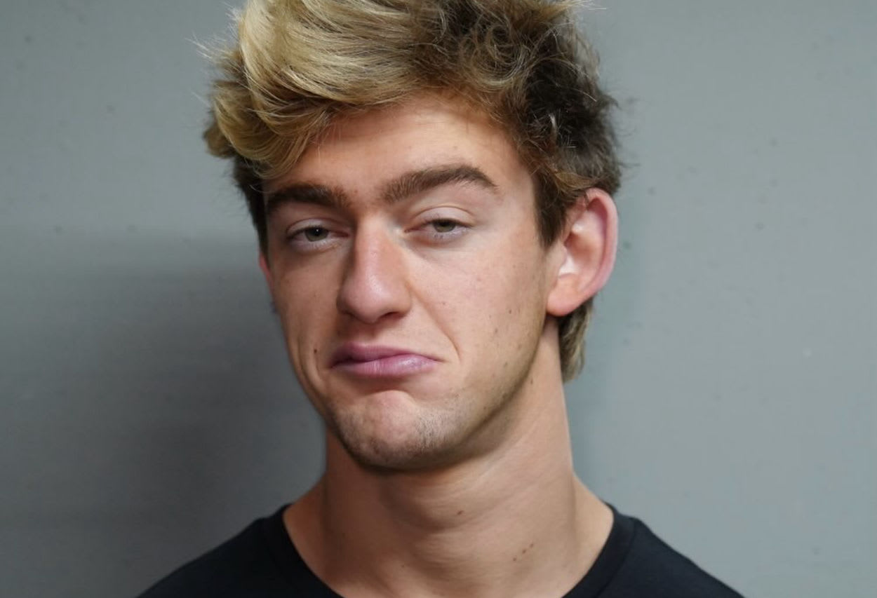 YouTube streamer Vince Aesthetic arrested after jumping on hotel ...