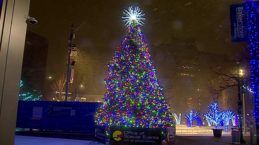 Holiday light tour: Rosa Parks Circle ice rink in Grand Rapids