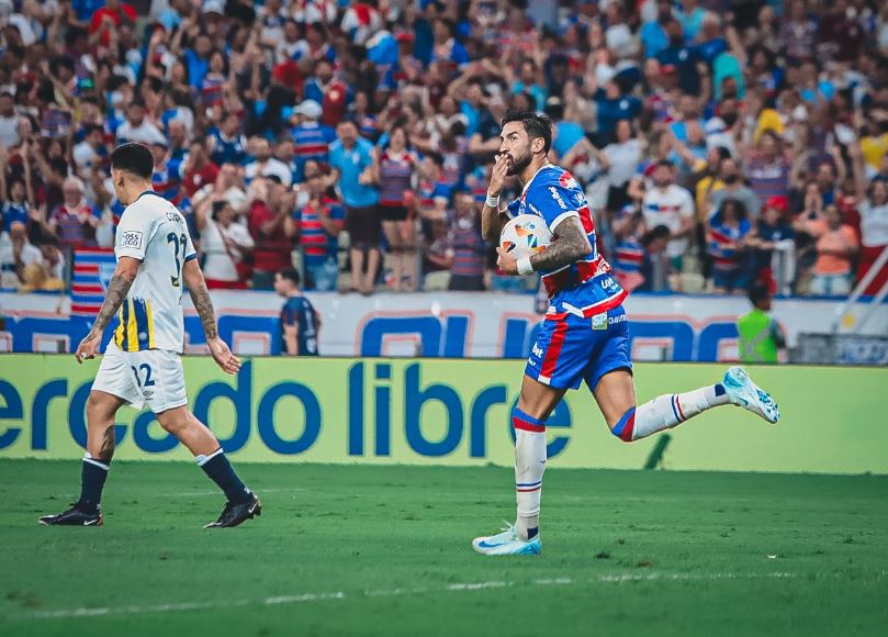 Artilheiro do Fortaleza por três anos seguidos, Lucero é alvo de ...