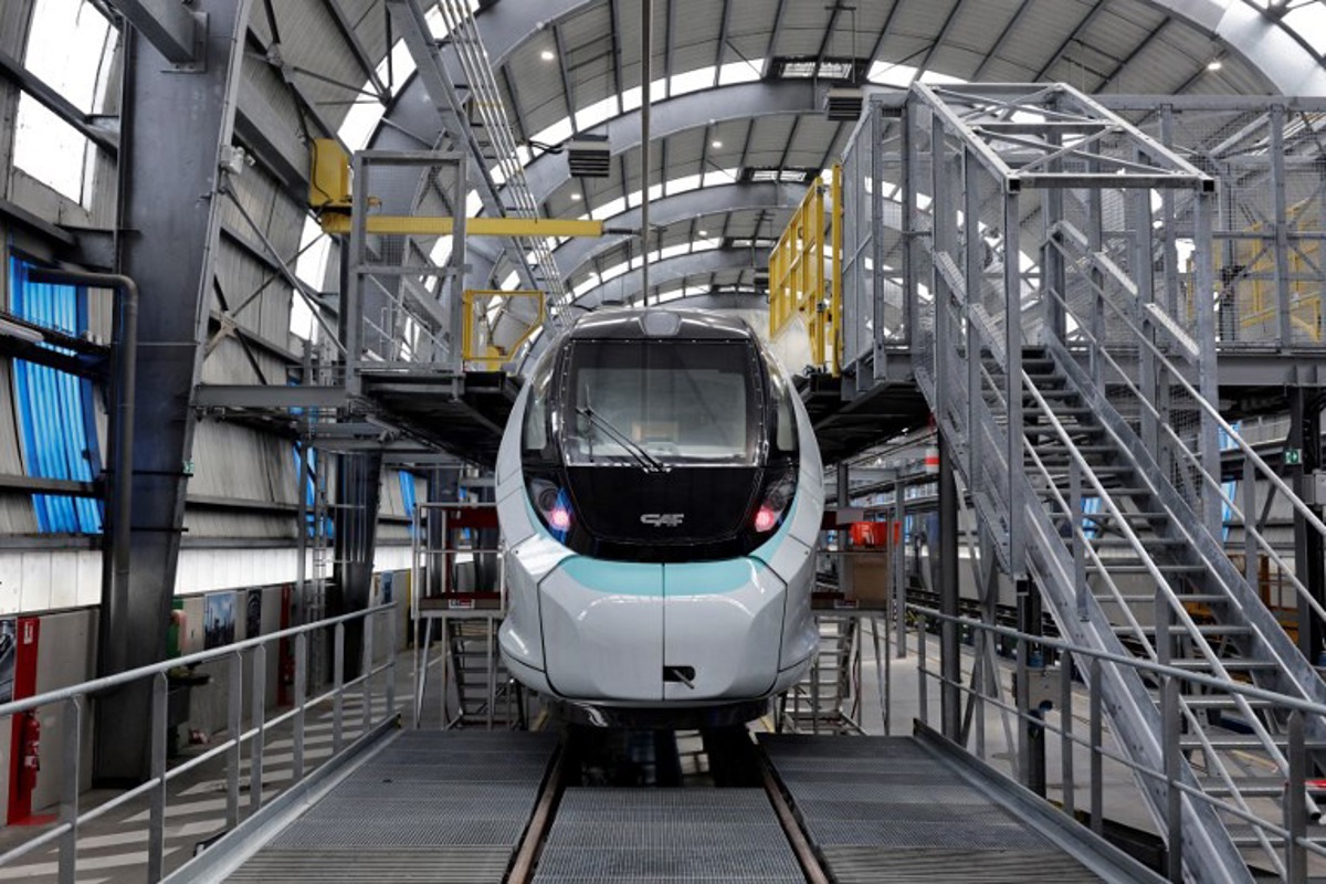 Aanbesteding treinstellen - NMBS bestelt voor 1,7 miljard eerste 180 ...