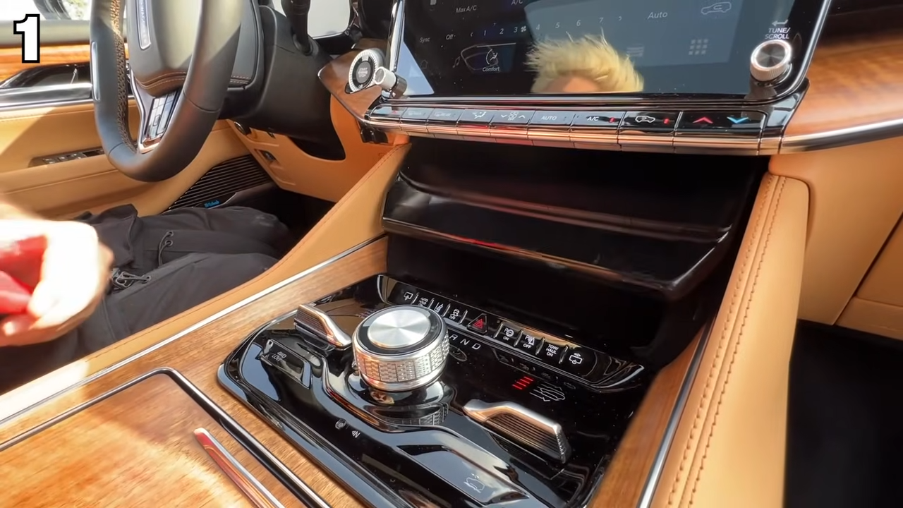 Top 10 coolest features of the Jeep Grand Wagoneer