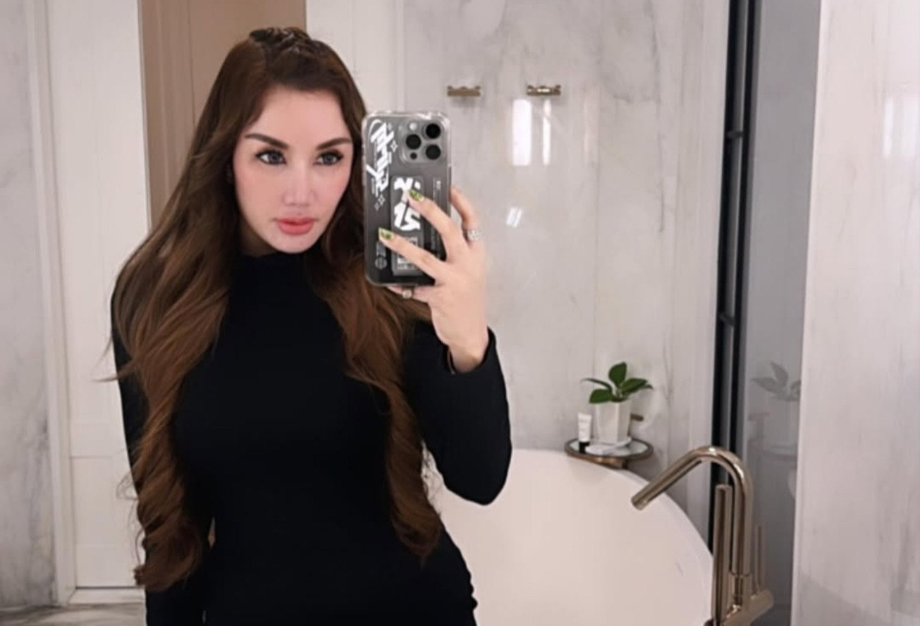 3 Berita Artis Terheboh: Kim Woo Bin Akhirnya Menikah, Ade Tya Minta ...