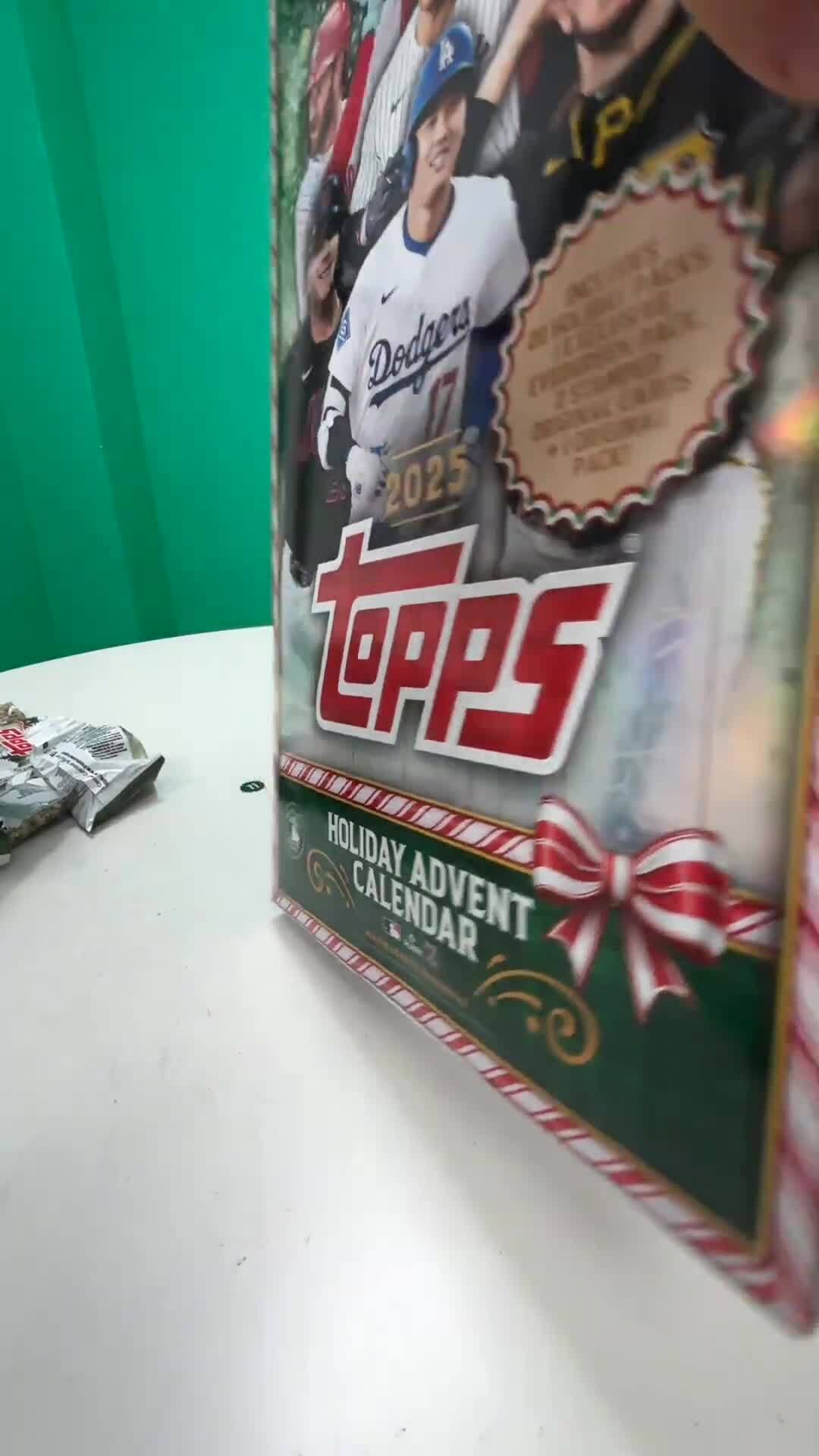 2025 Topps Holiday Advent Calendar (Day 16)