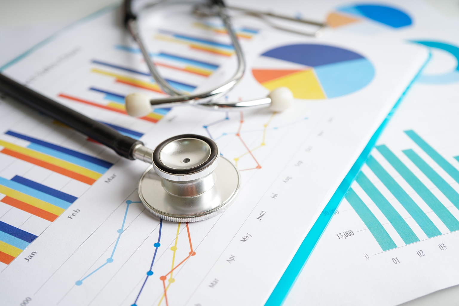 Managed care stocks diverge in 2025: ALHC and OSCR rise while UNH, CNC ...