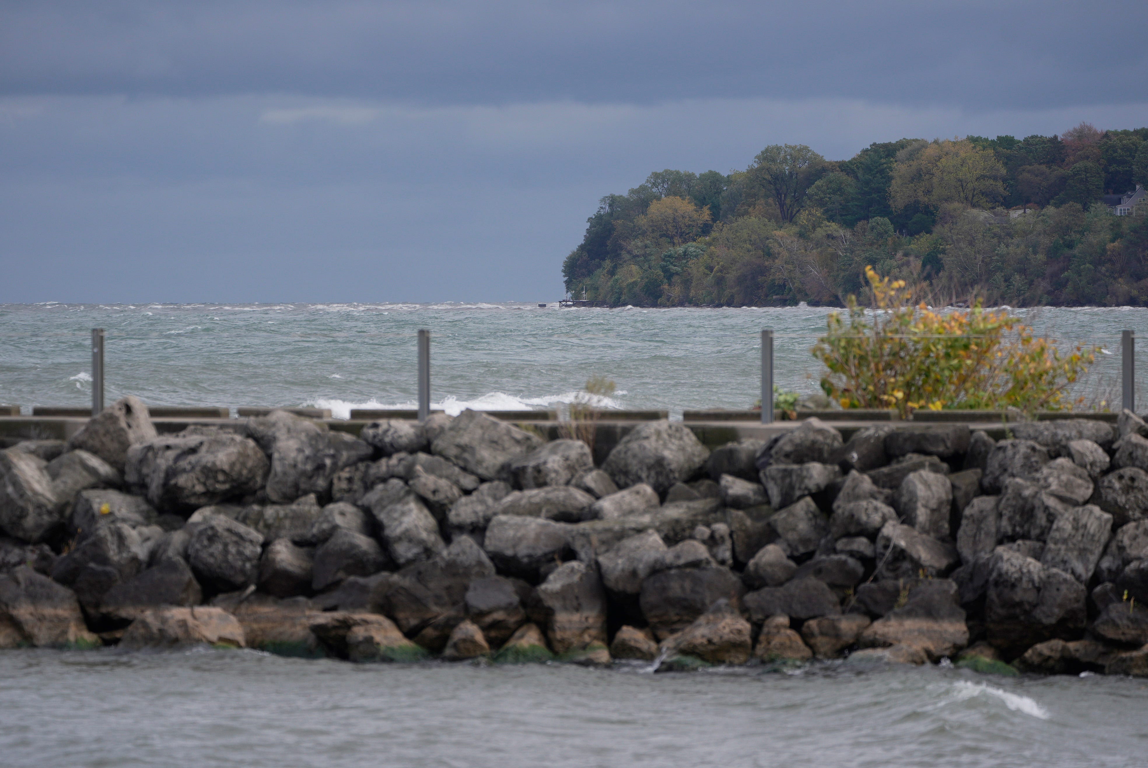 This Great Lake doesn't border Michigan. 10 facts about Lake Ontario