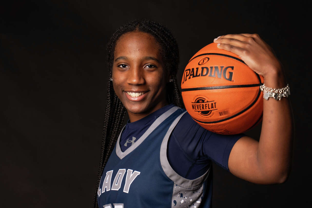 Among Round Rock basketball player Luke Reeve's favorite things: Golf ...