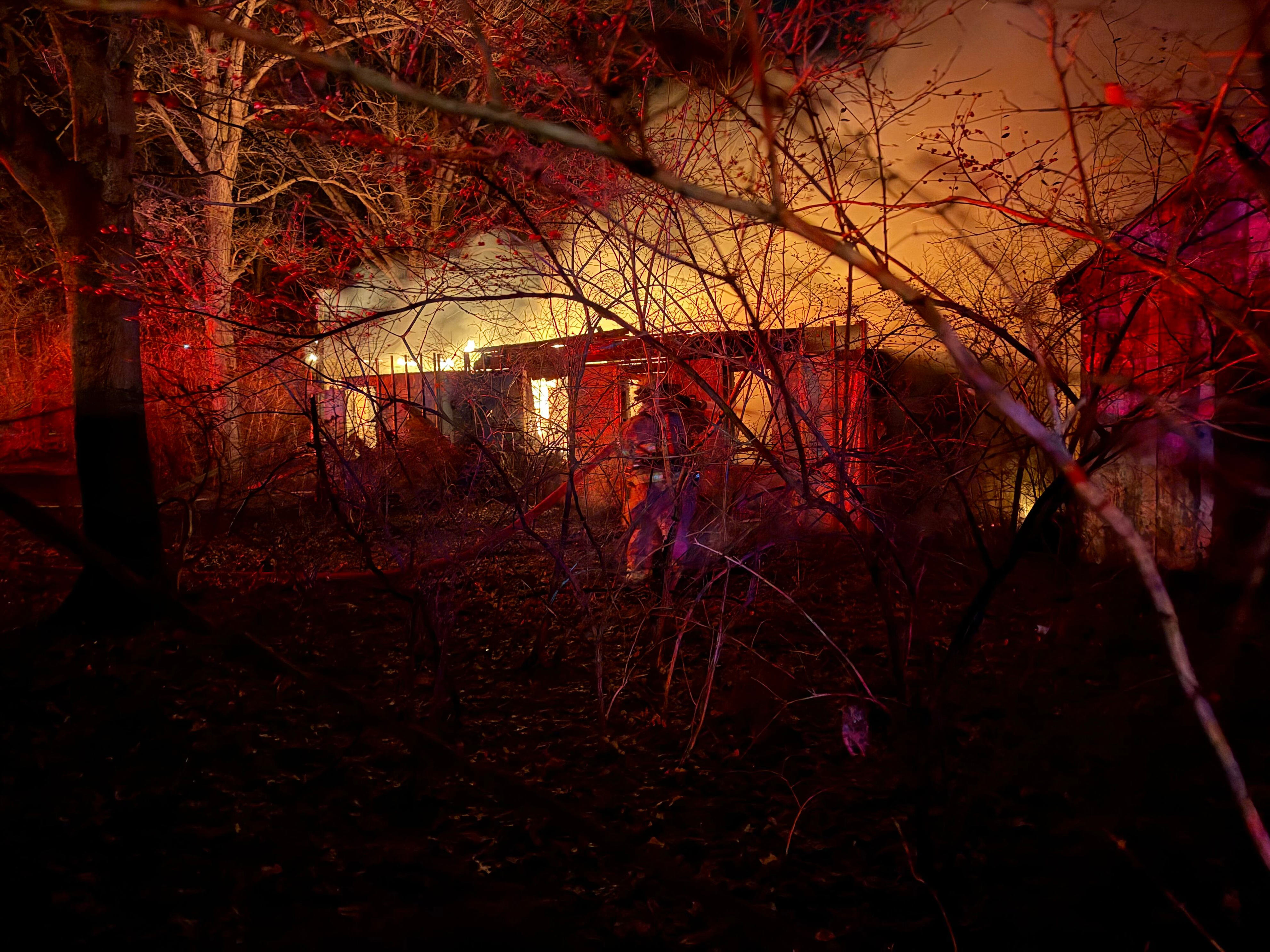 Exploding propane tanks, ammunition at house fire on Monclova Rd. near ...