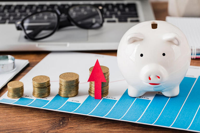 Year ender 2025: Fixed deposits interest rates across banks and best ...