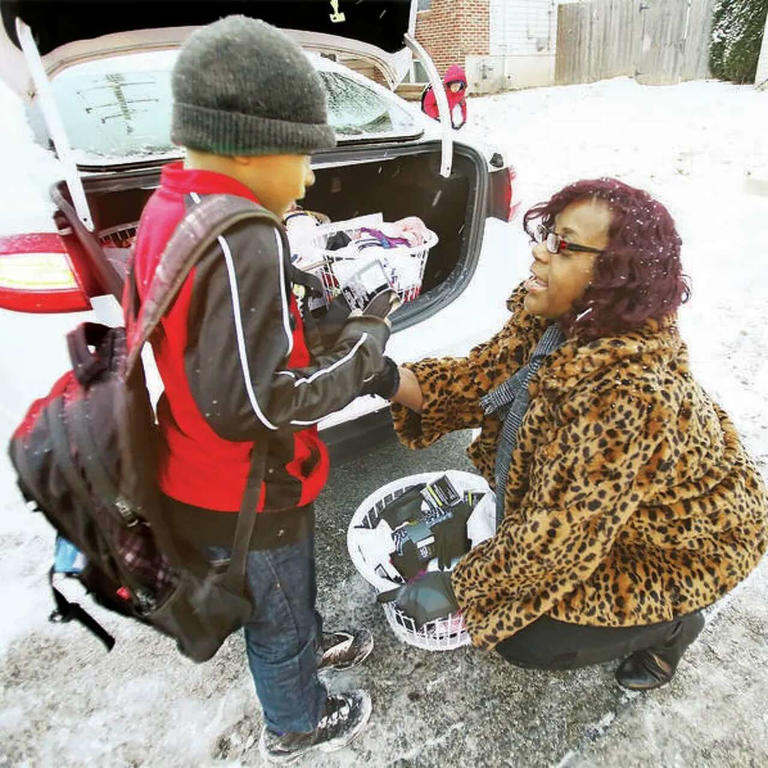 Alton council member’s Socks for Tots drive marks 10 years, expands to ...