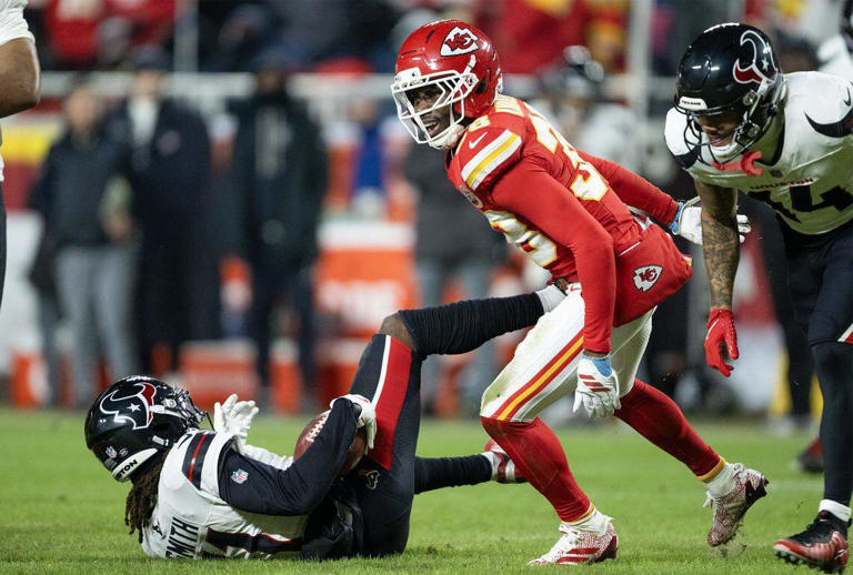 Max effort and what else to watch when Chiefs visit Tennessee Titans on ...
