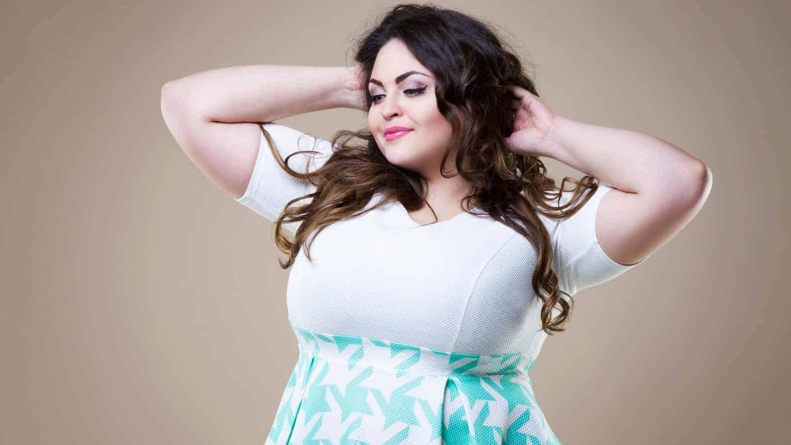 Fashion myths curvy women should rethink