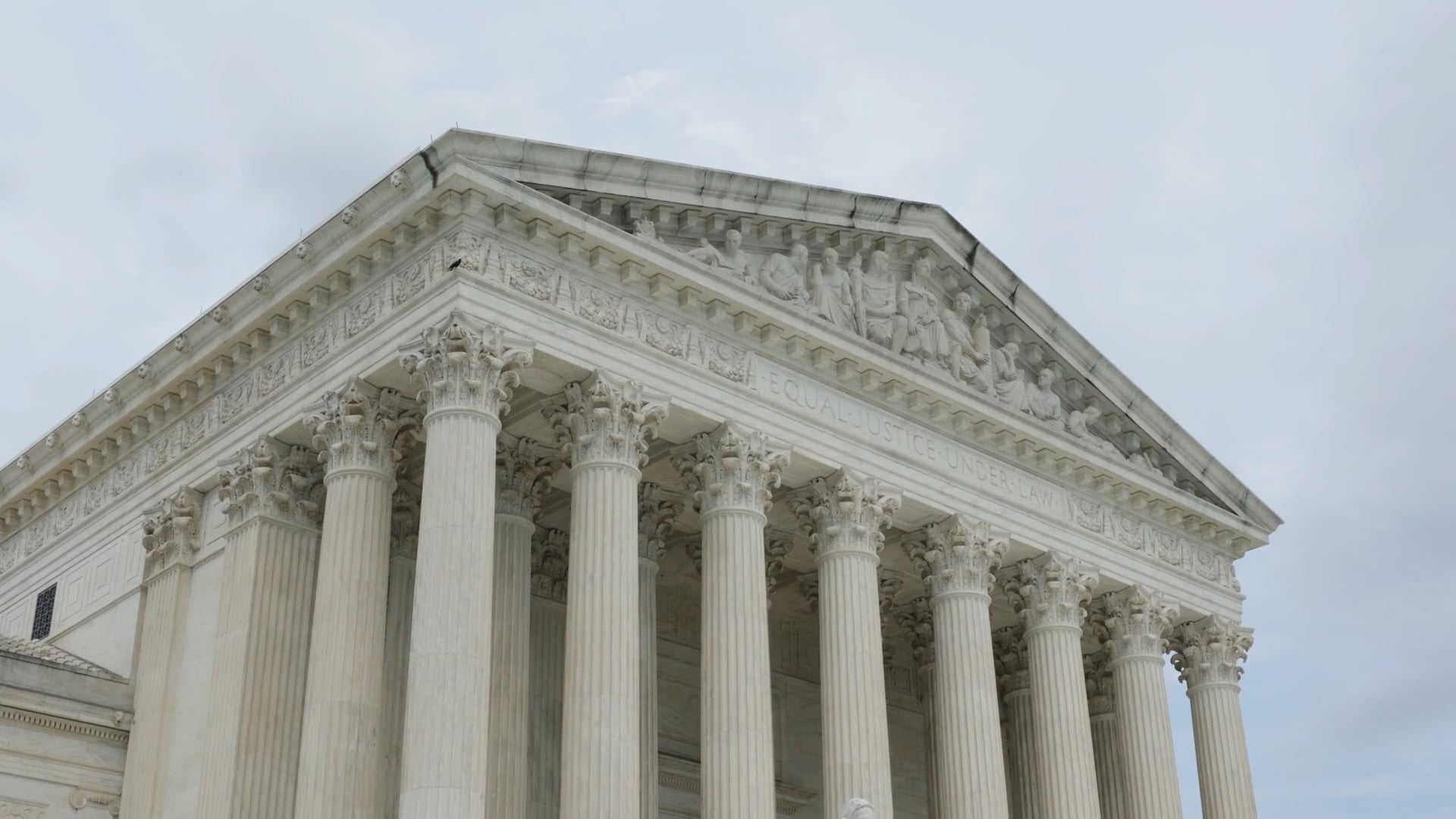 Liberal justices warn Trump case threatens to give president "massive ...