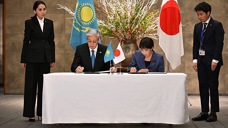Kazakhstan and Japan sign €3 billion worth of agreements