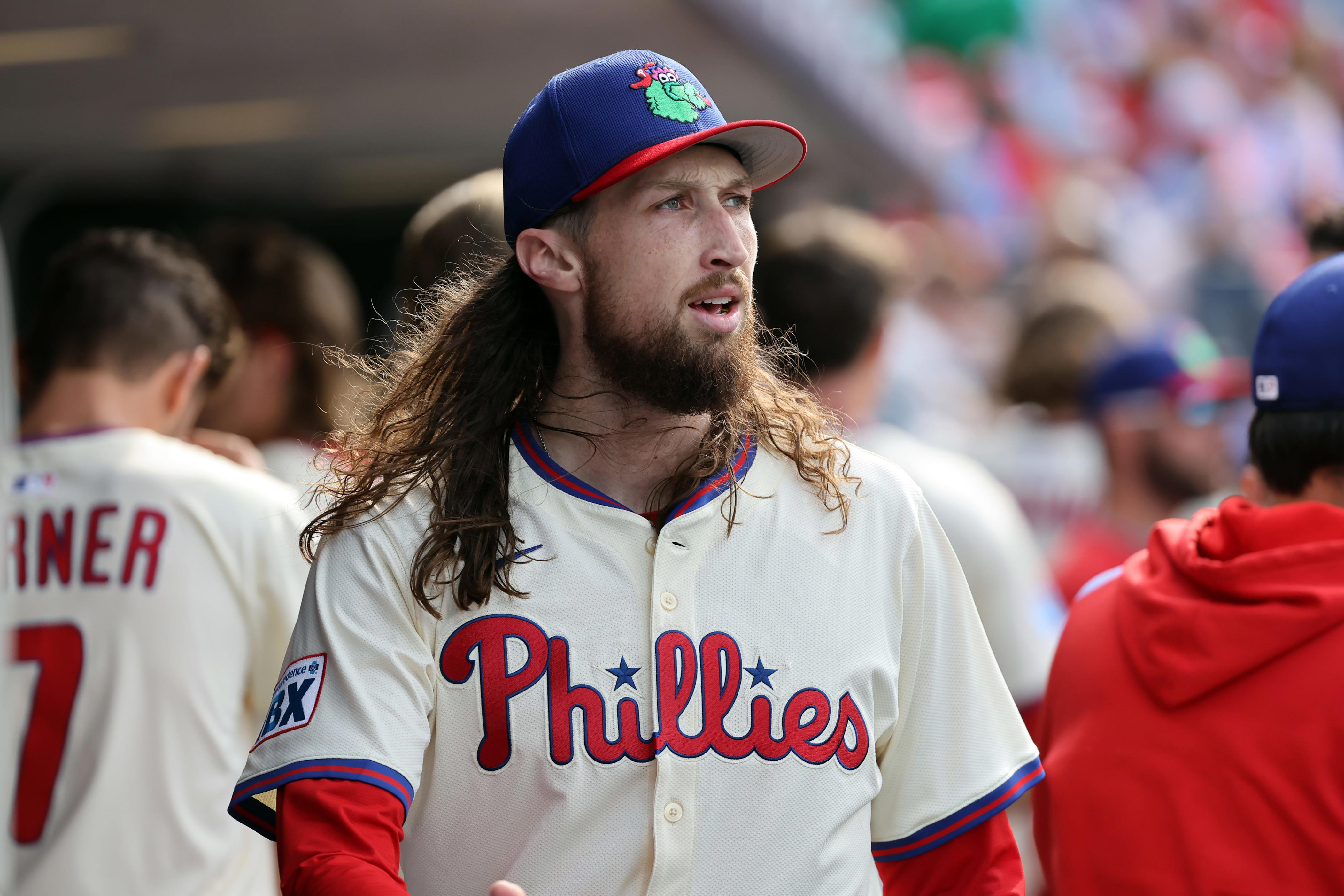 Phillies trade Matt Strahm to Kansas City Royals for Jonathan Bowlan
