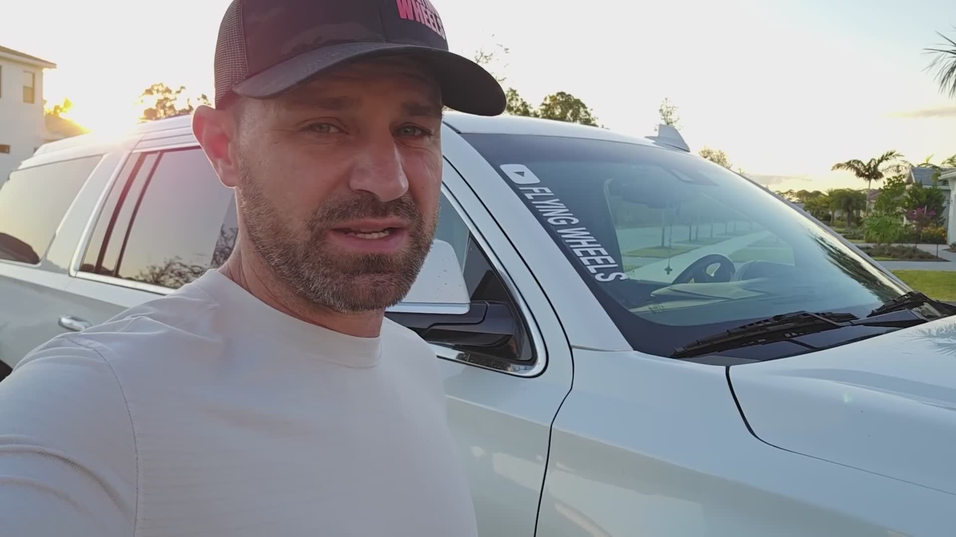 Exposing scammers caught on camera