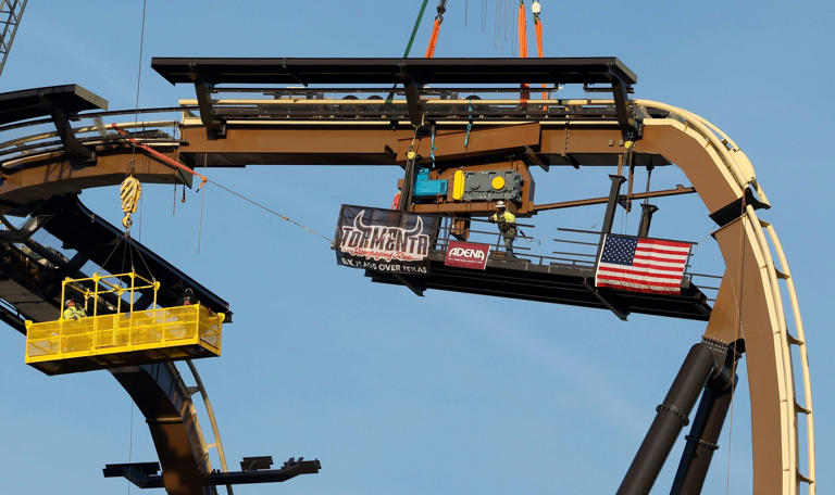 Construction for Six Flags’ record-breaking coaster Tormenta Rampaging ...