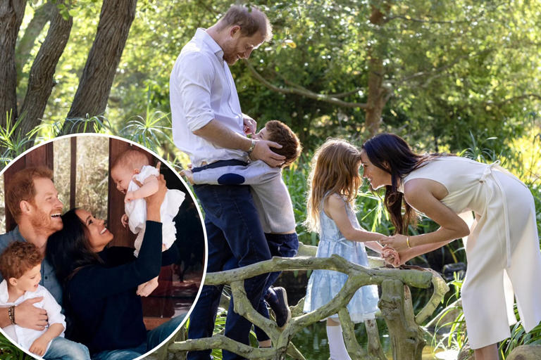 Meghan Markle shares intimate holiday card featuring Prince Harry ...