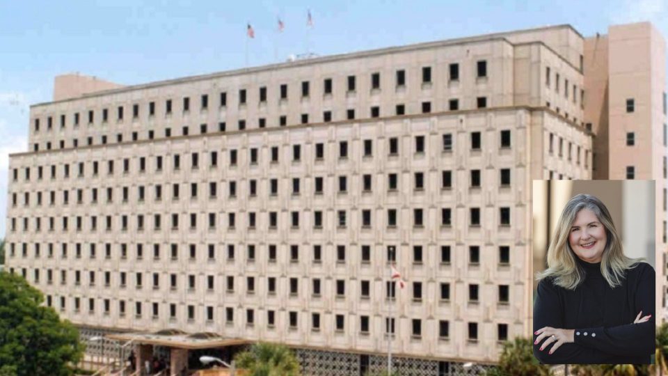 Risky business: Signing a commercial lease