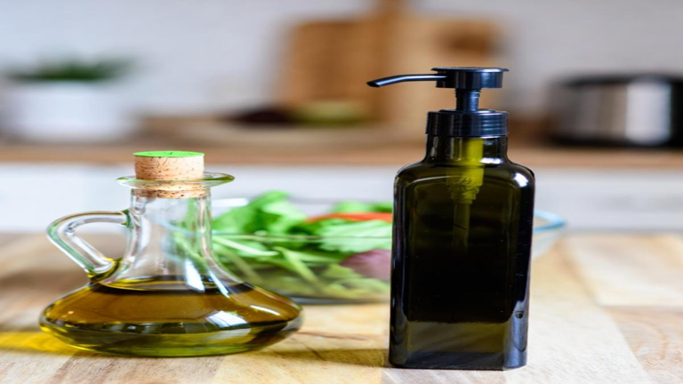Olive oil vs. avocado oil: Dietitians reveal which one is better for ...