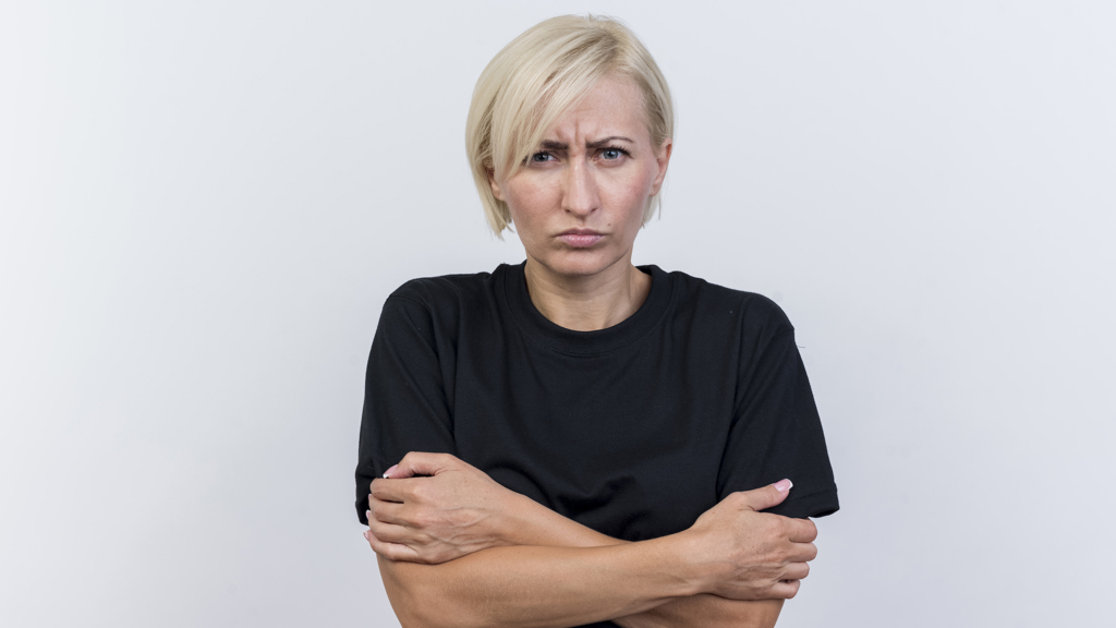 Emílie (55): Nikdo z rodiny nechce přijet na otcův pohřeb a já se jim ...