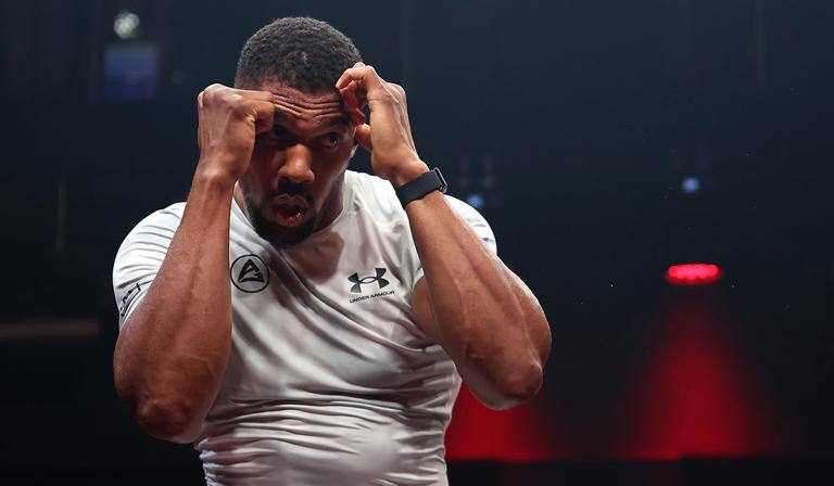 How a final-moment change saved Anthony Joshua in deadly crash