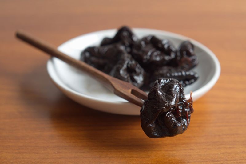 The 10 benefits of regularly eating prunes