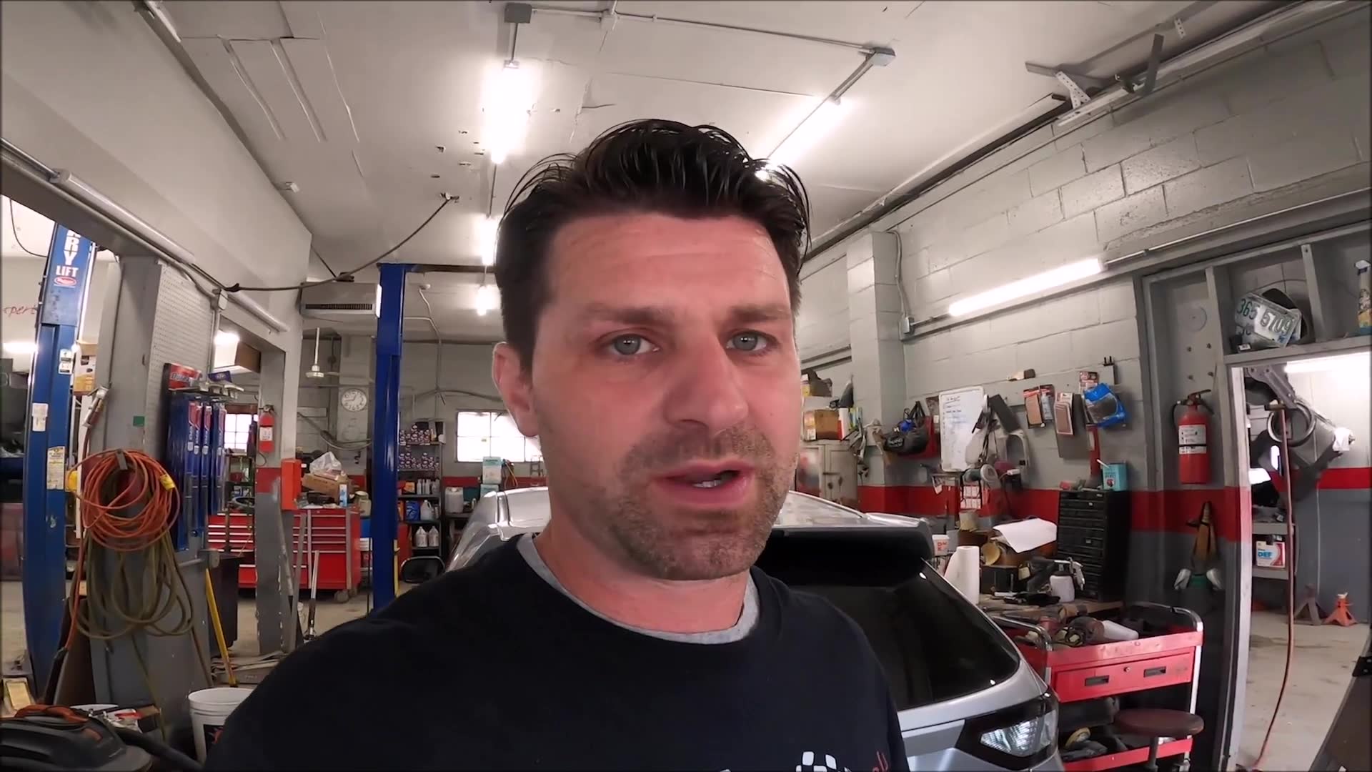 Why it is so important to use a credit card instead of your debit card