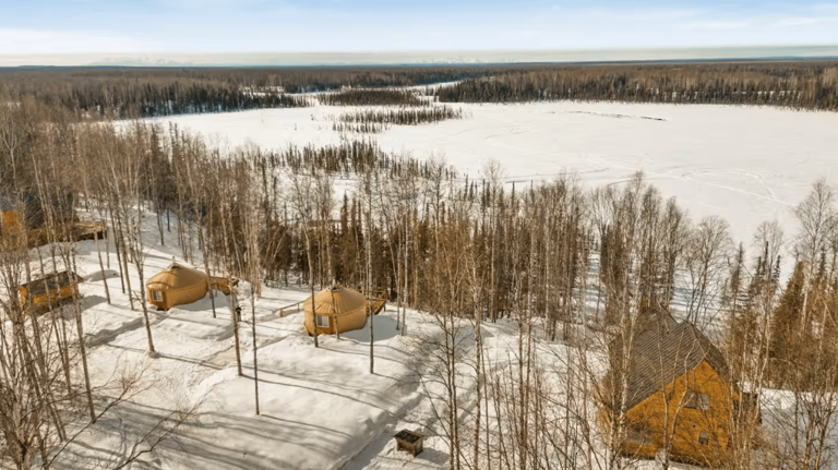 This Alaska winter getaway is the coziest way to embrace the chill