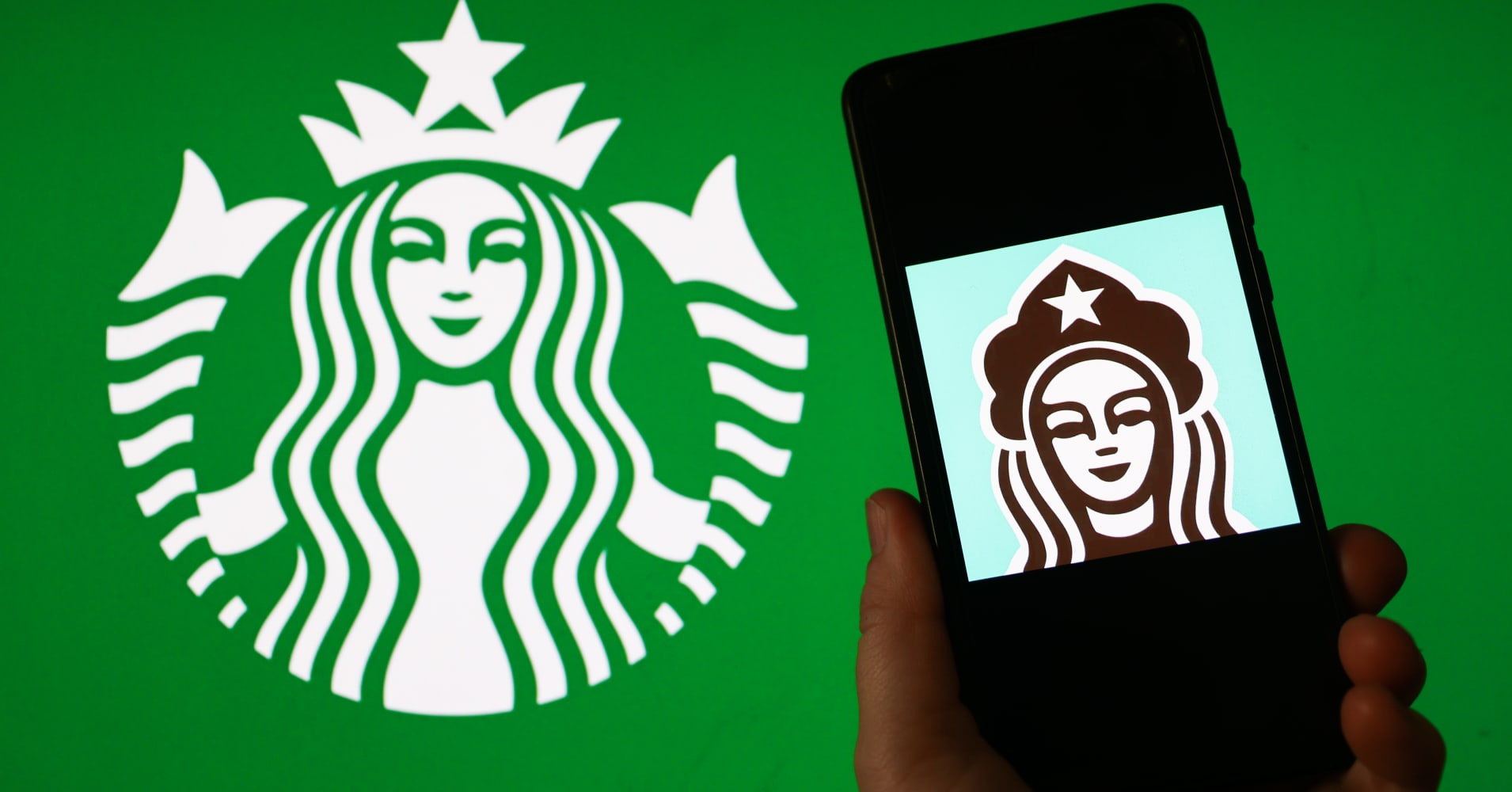 Starbucks brings in new chief technology officer from Amazon Grocery