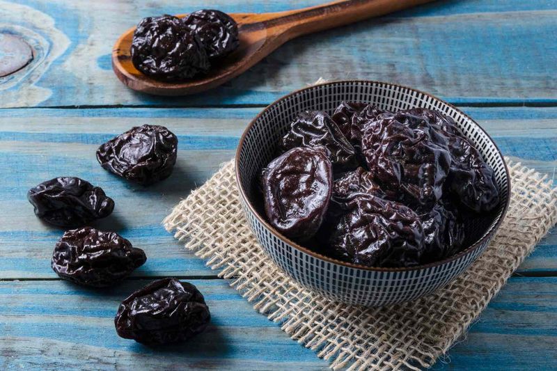 The 10 benefits of regularly eating prunes