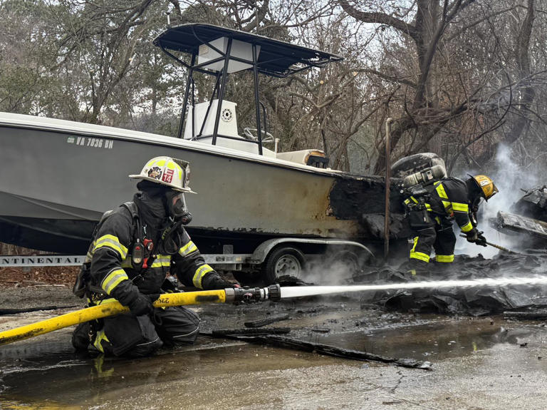 Structure fire closes 900 block of Long Ridge Road intersection
