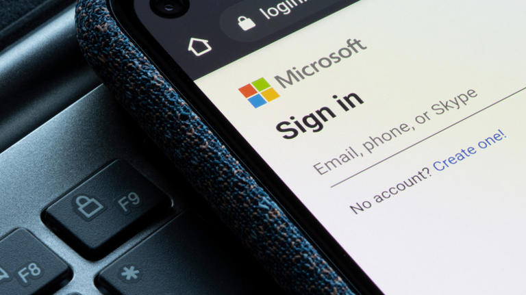 Microsoft's the top brand scammers use when phishing for clicks, study ...