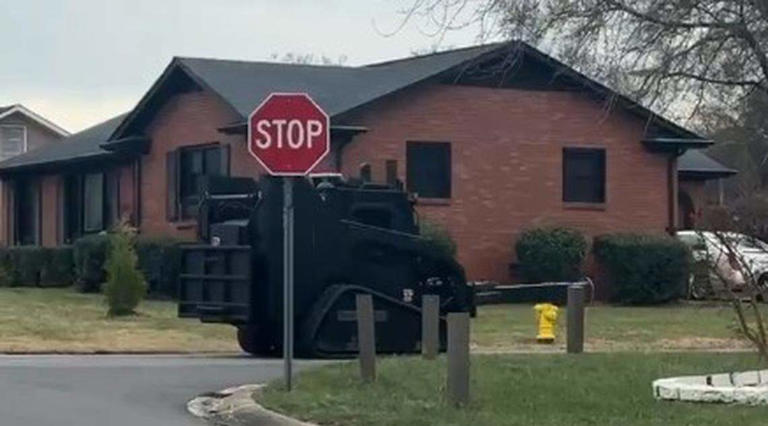 CMPD arrest involving militarized SWAT in east Charlotte was for juvenile