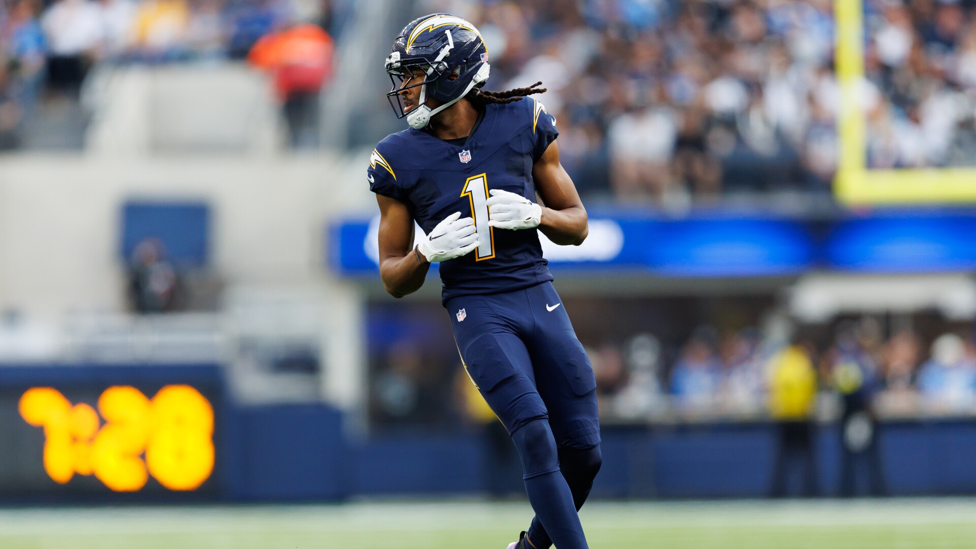 Quentin Johnston, Bud Dupree questionable to play for Chargers