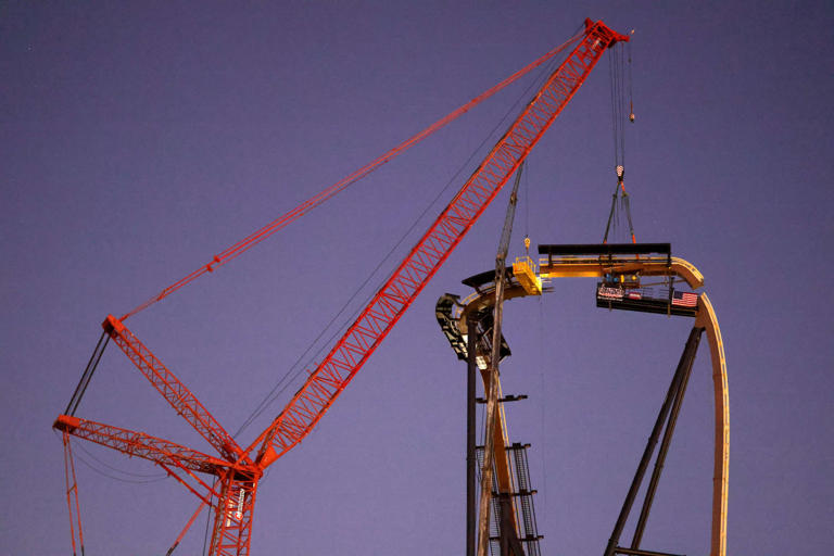 Construction for Six Flags’ record-breaking coaster Tormenta Rampaging ...
