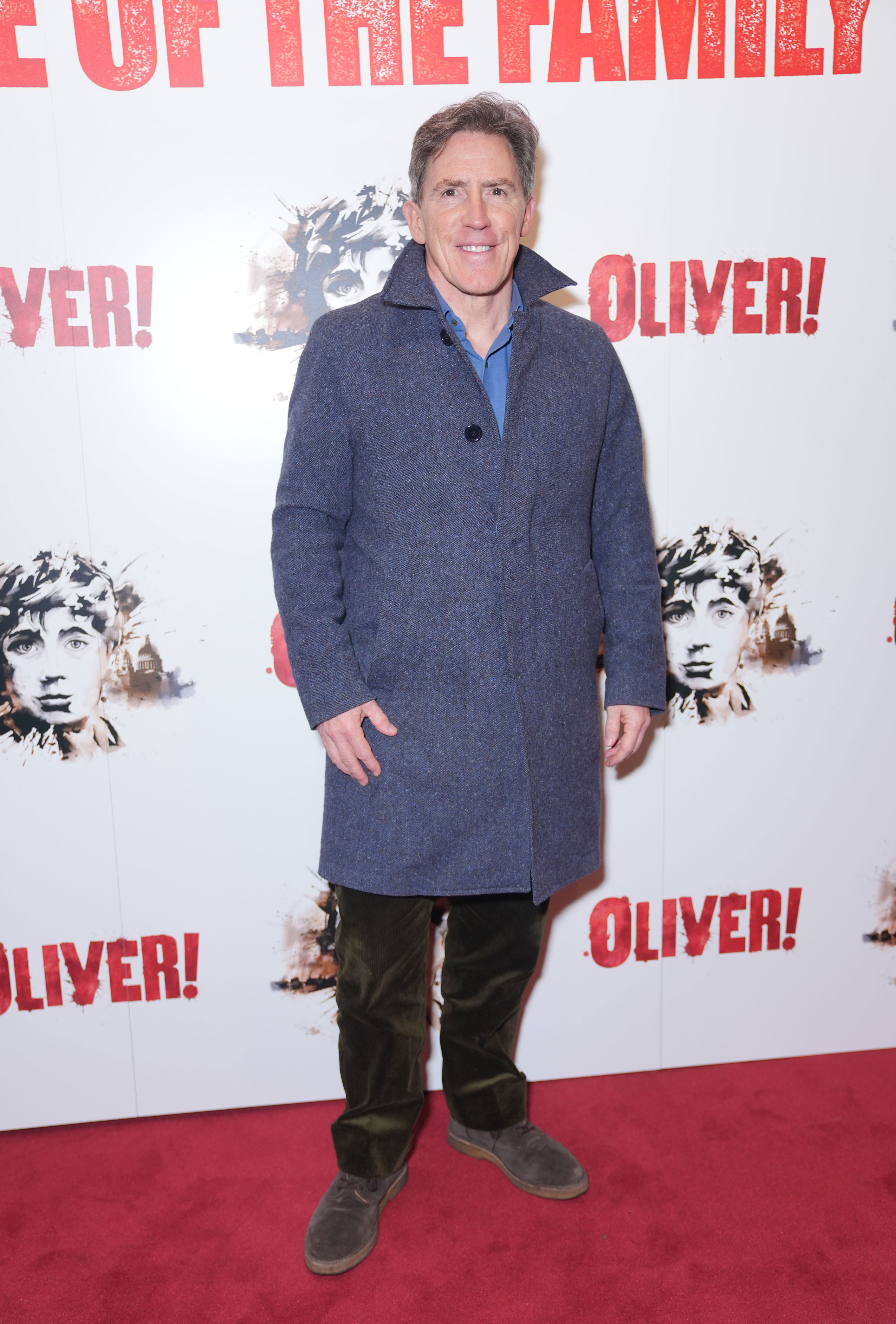 Helen Mirren hails 'fantastic' cello restoration on The Repair Shop