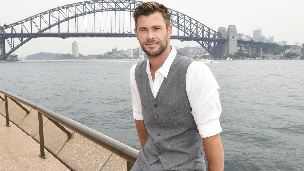 What Chris Hemsworth does at the gym to get ripped
