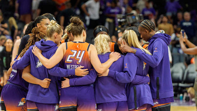 Chicago Sky enter WNBA, draft Mercury center