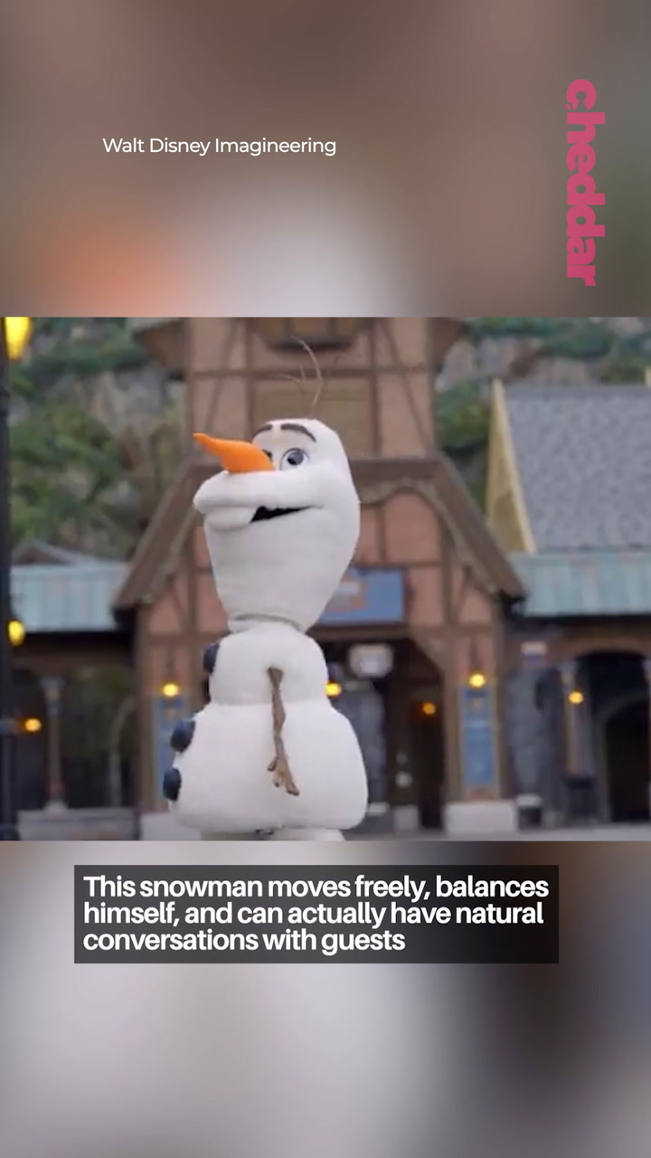 For the first time in forever: an Olaf you can actually meet☃️
