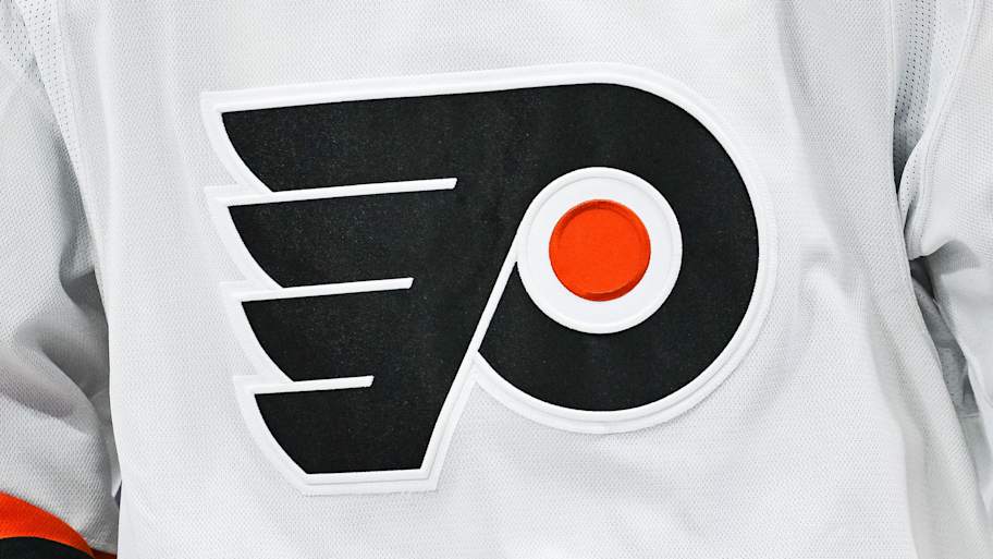 Flyers suspend radio broadcaster for inappropriate comments