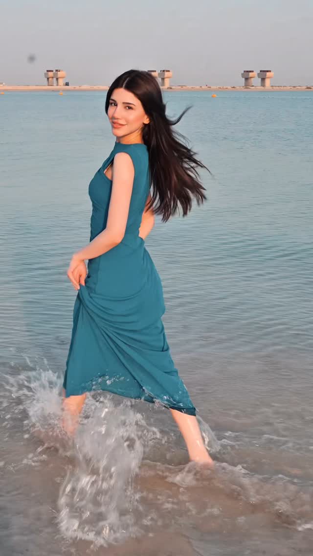 Summer is great, but it's even better with smooth skin 🌤️