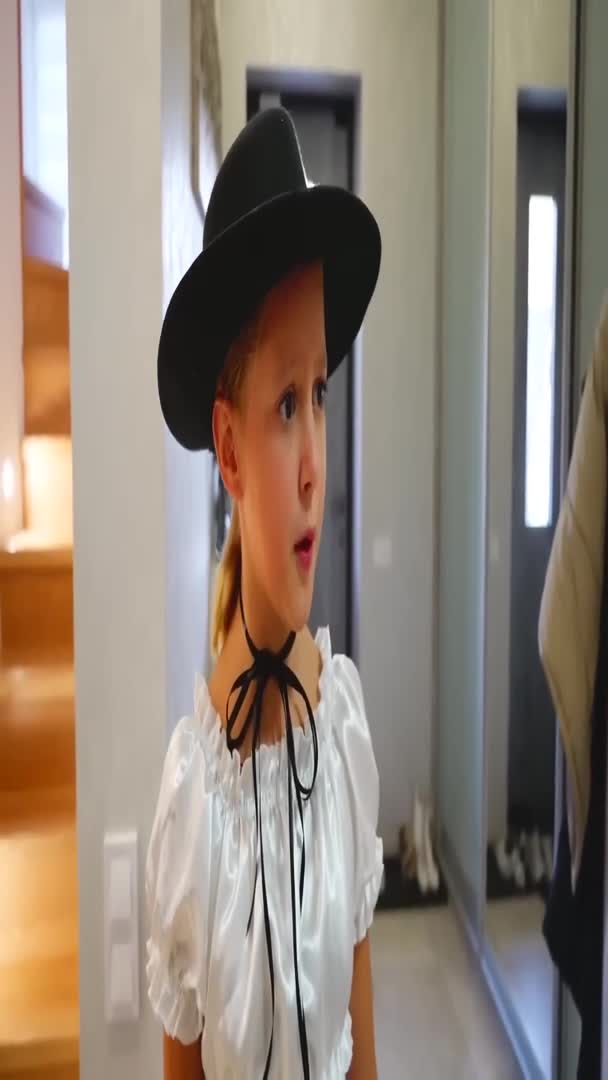 Aventures drôles d'adolescents : Fêtes pirates et défis inspirés d ...