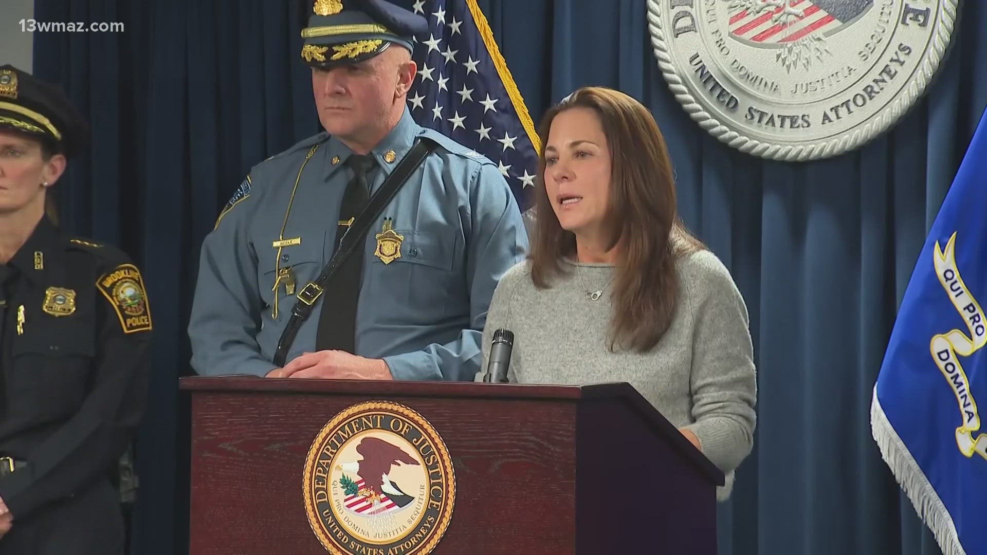 UPDATE: Raid at storage unit finds suspect in Brown University shooting ...