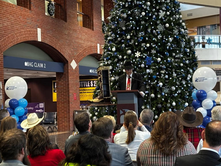 ROA announces new direct flight to DFW