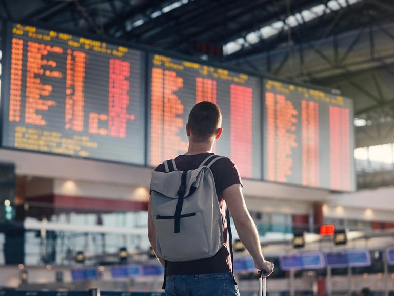 Heavy rain, winds causing delays at NYC area airports: What to know