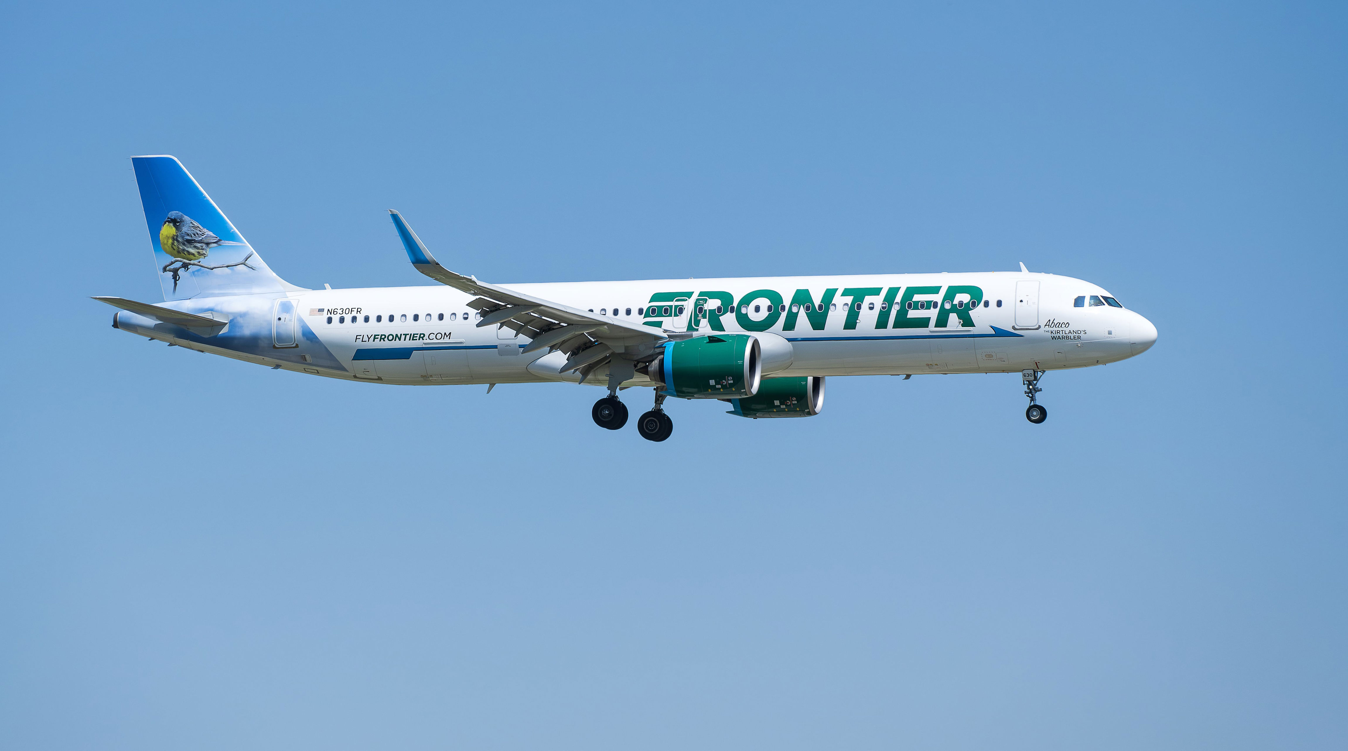 Frontier Airlines pulls out of Paine Field after just 7 months