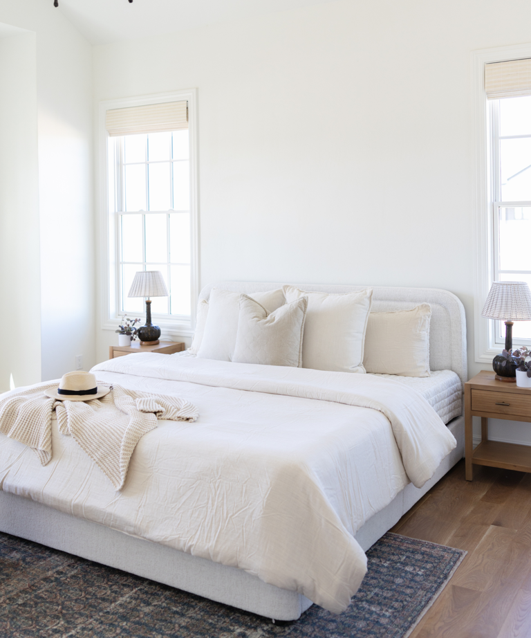 Here's how to use symmetry in interior design, according to designers ...