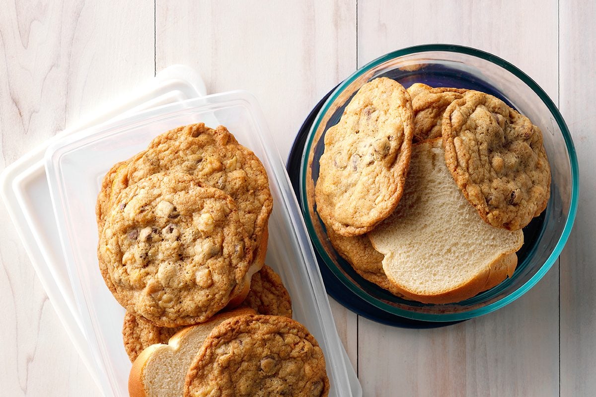 Cookies too crunchy? Here’s how to soften hard cookies