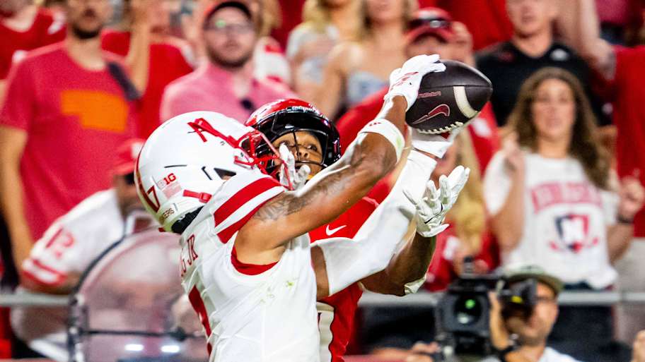 Nebraska defensive back Malcolm Hartzog Jr. to enter the transfer portal
