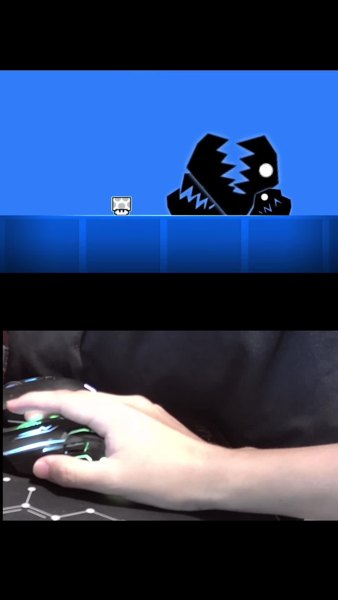 Geometry dash impossible jump! / Deluxe12